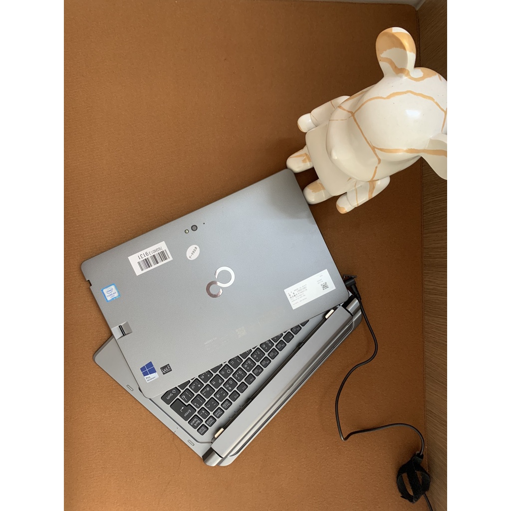 Máy tính bảng kiêm laptop 2in1 Fujitsu Q616 Màn Hình Cảm Ứng 11.6 Inch ...