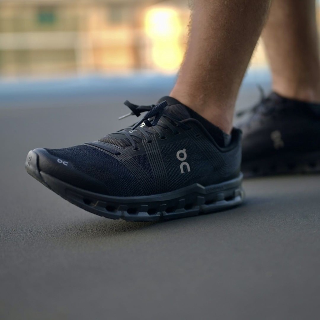 Giày chạy bộ On Running dòng Cloudgo Wide, chính hãng | Shopee Việt Nam