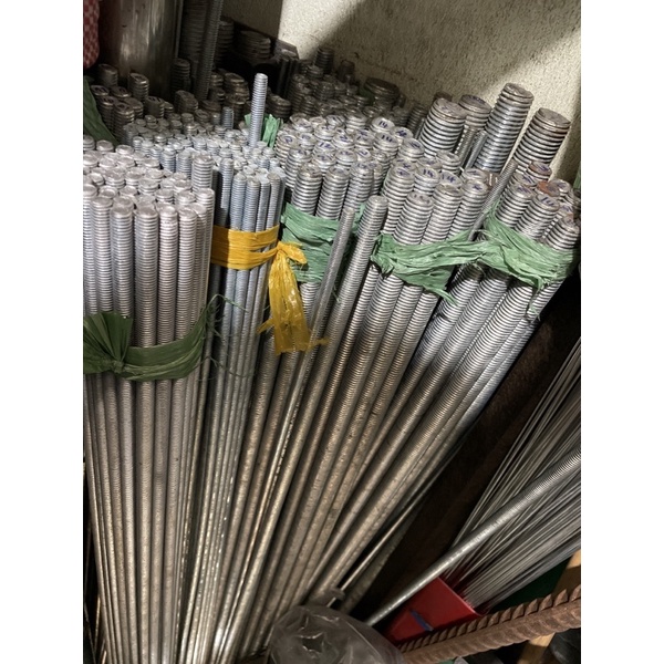 Ti ren sắt / Thanh ren sắt 1 Mét ( đủ kích cỡ ) | Shopee Việt Nam