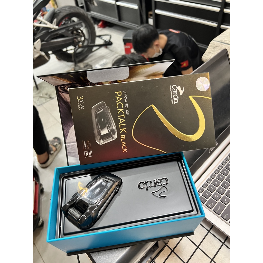 Bộ Đàm Tai Nghe CARDO PACKTALK BOLD (BLACK EDITION) Chính Hãng | Shopee ...