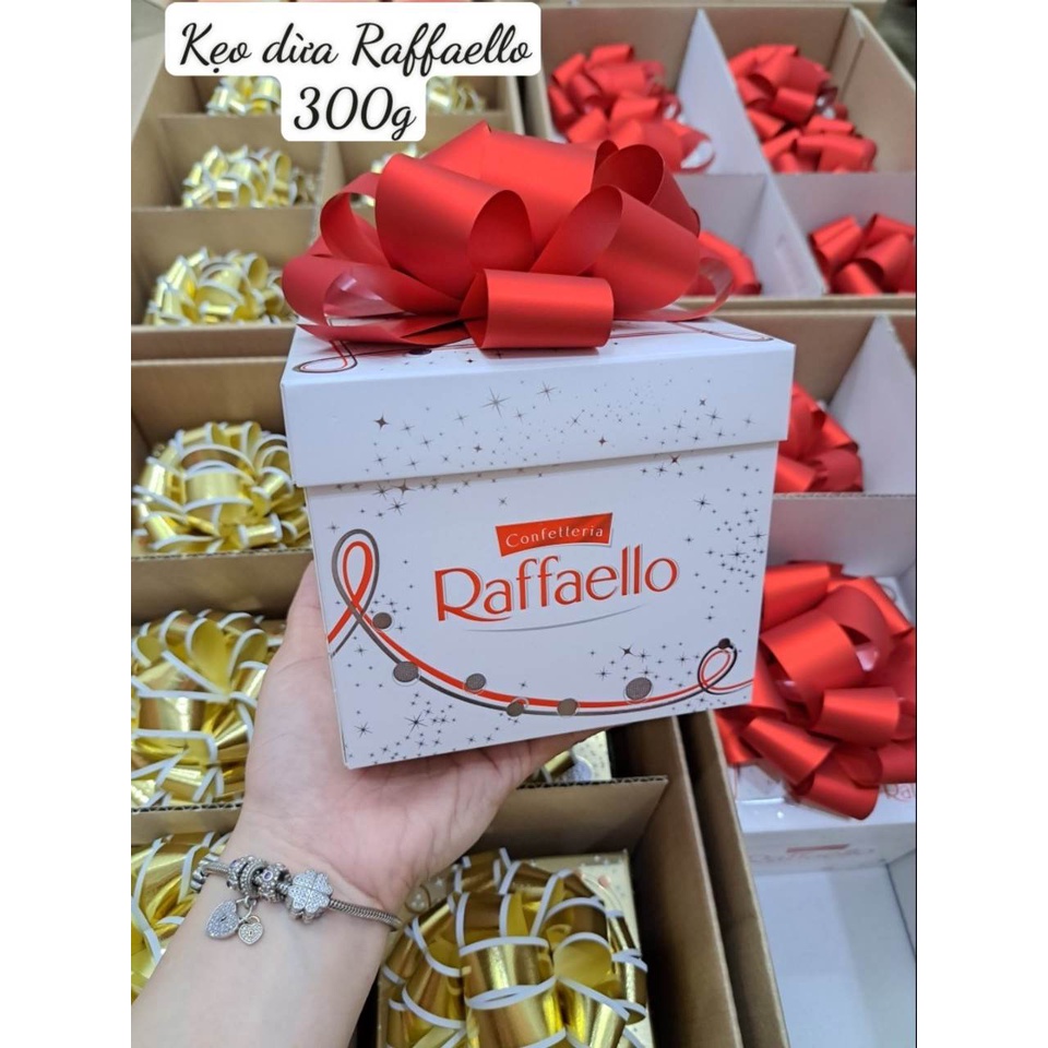 Bánh sữa dừa RAFFAELLO | Shopee Việt Nam
