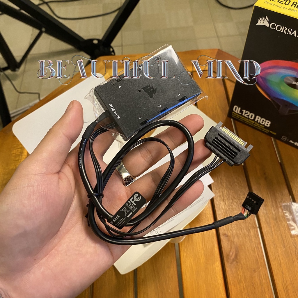 Hub điều khiển RGB Corsair iCUE Lighting Node CORE RGB Lighting ...