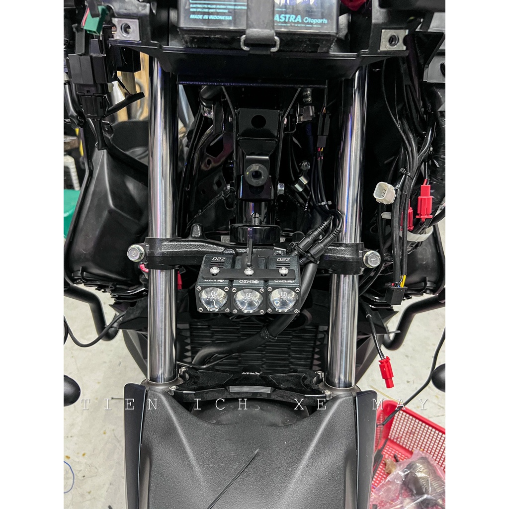 Pát gắn đèn Bi mini Xmax 300 - Inox 304 | Shopee Việt Nam