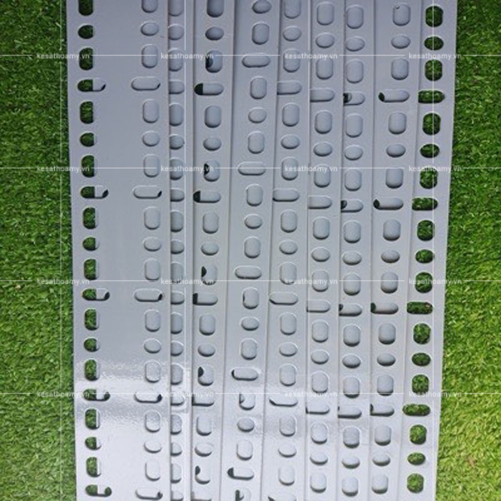 Thanh sắt La lỗ Dài 90cm_100cm_120cm, bản rộng 6cm dày 1.5mm | Shopee ...