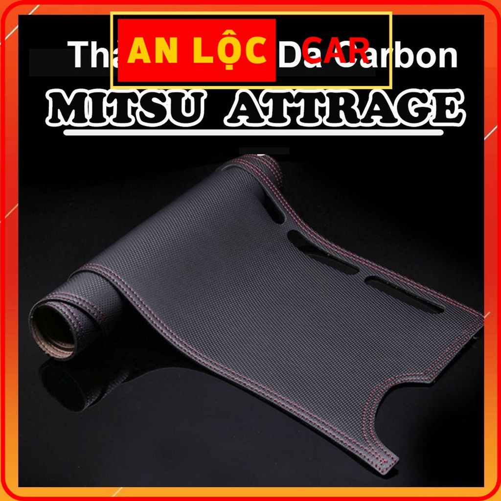 Thảm taplo da carbon xe Mitsu Attrage 2018 2019 2020 2021 2022 2023 màu ...