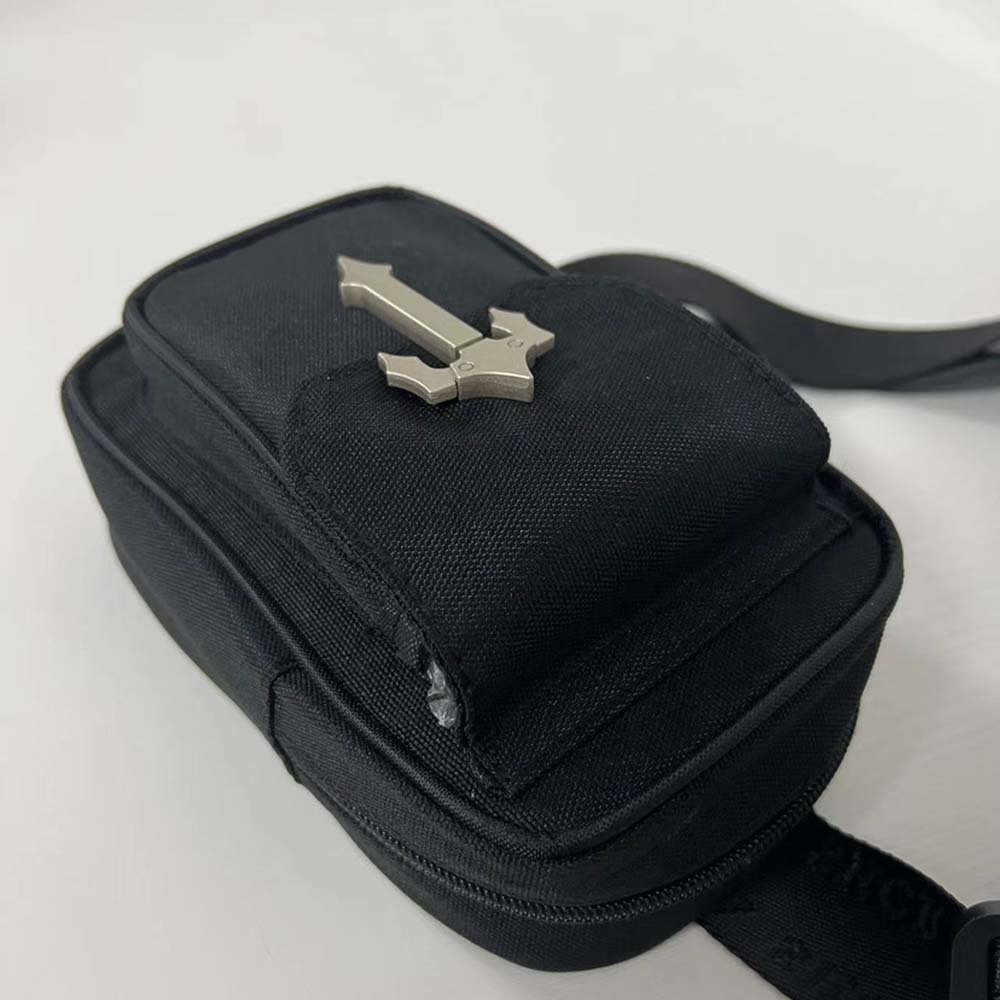 Trapstar Men's Shoulder Bag London Messenger Bag Men's Fashion UK Drill ...