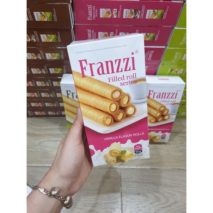 Bánh quế cuộn nhân kem FRANZZI 60g (vani) Lý Trinh | Shopee Việt Nam