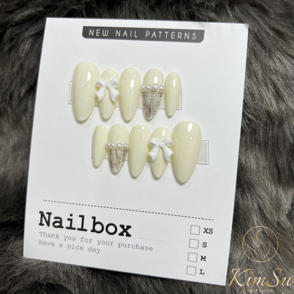 [M053] Móng úp thiết kế màu trắng sữa đính nơ | Shopee Việt Nam