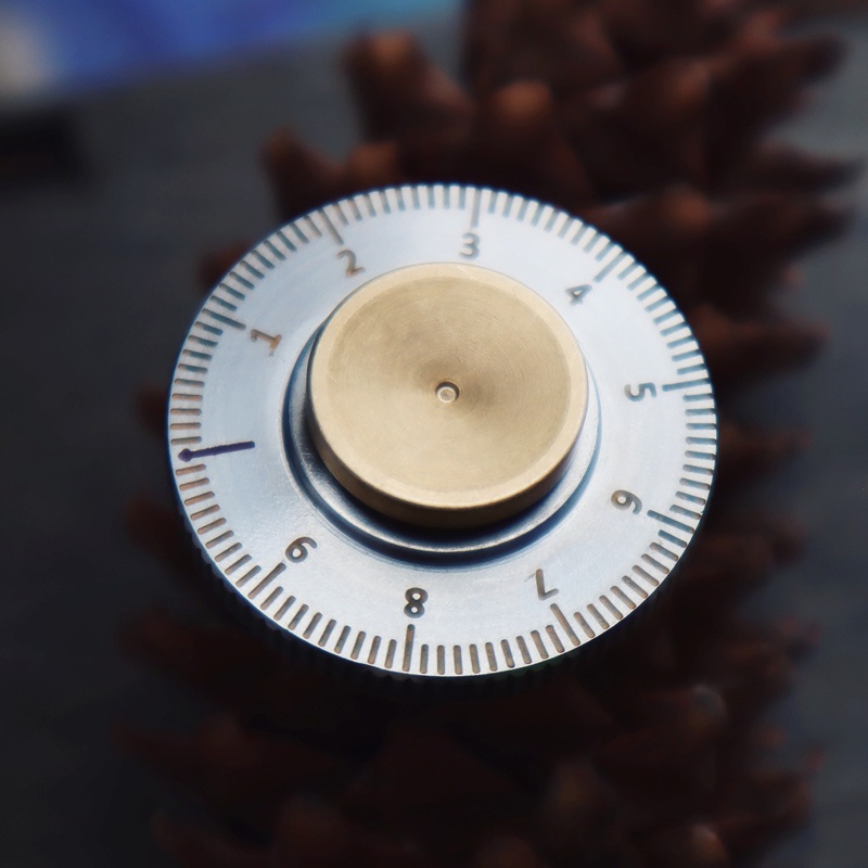 Bàn Chống Căng Thẳng Fidget Spinner Đồ Chơi Người Lớn Cân Quay Số Kim ...