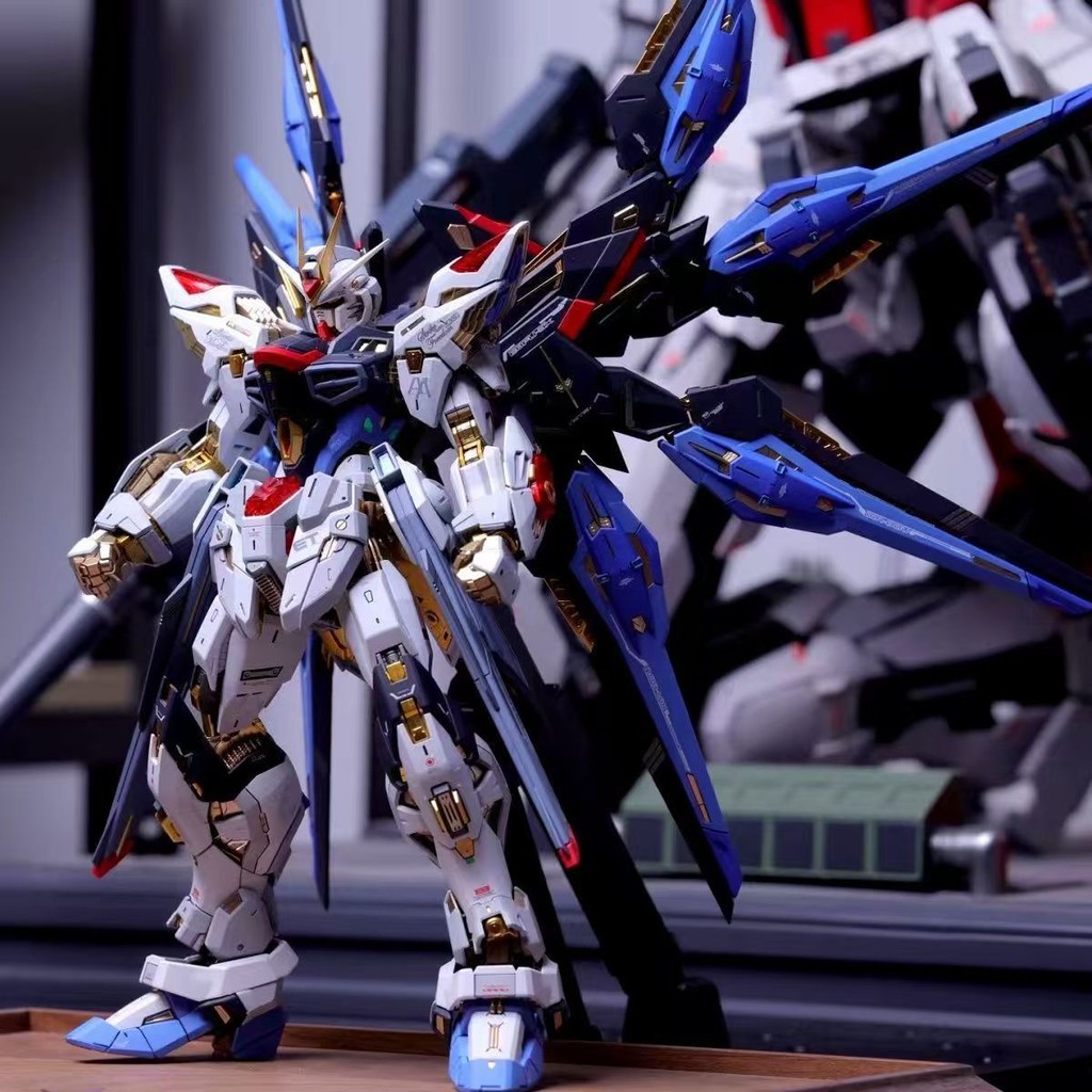 【Fast shipping】mgex strike freedom changlong Mô hình lắp ráp MGEX ...