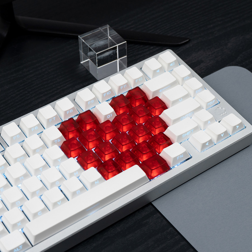 21 Chiếc Keycaps Hình Trái Tim Trong Suốt Sương Mù Đen Đỏ RGB Tình Yêu ...