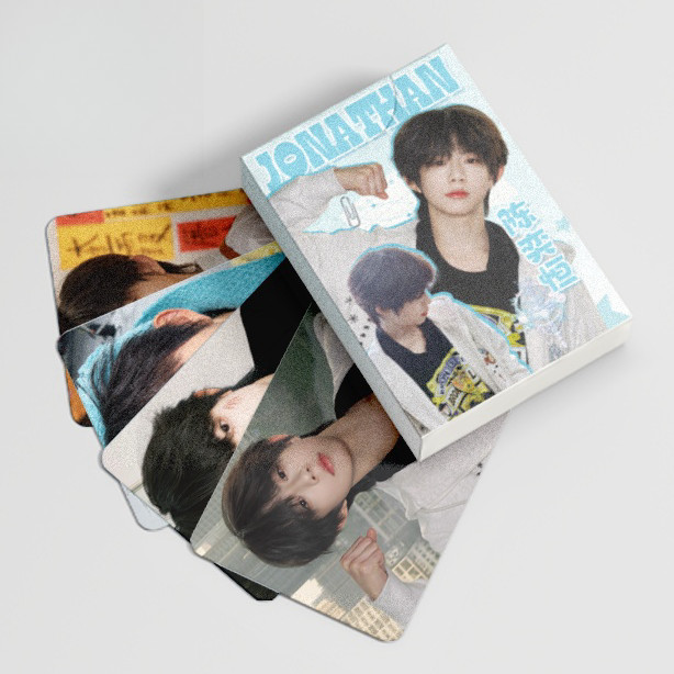 50-55 chiếc TF Family Thế hệ thứ 4 Hologram Laser Lomo Cards Chen ...