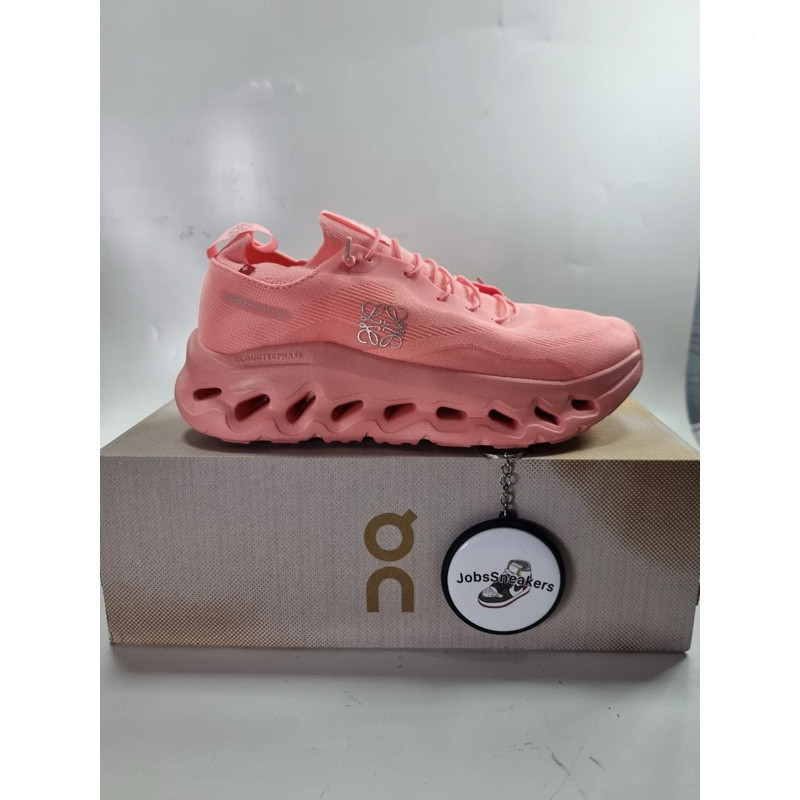 ưu đãi Loewe x on Cloud Roshe Hồng Loewe x on Cloudtilt Roshe Hồng AGRR ...