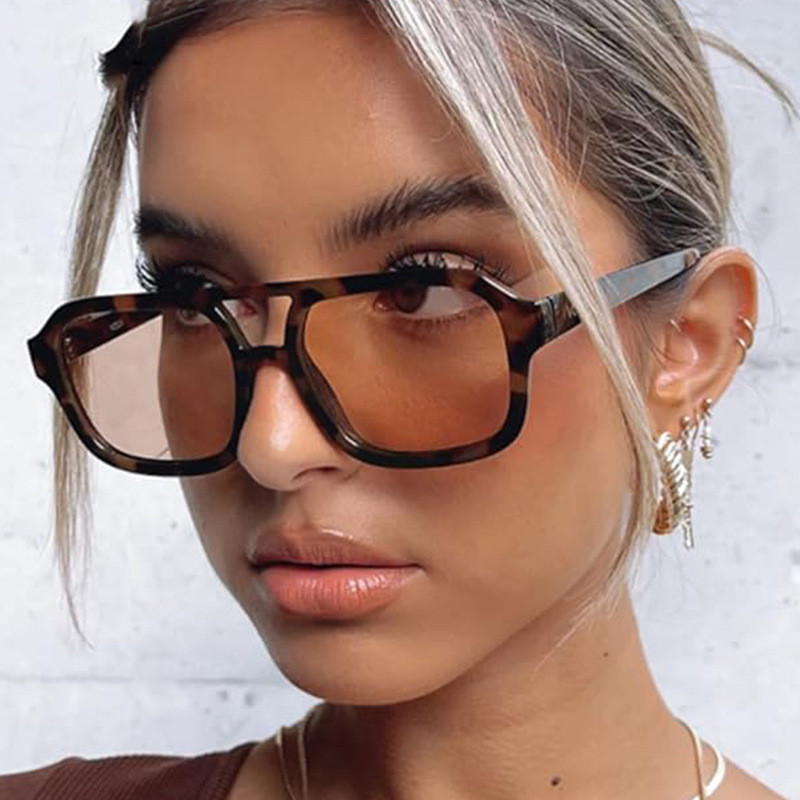 Kính râm vuông cổ điển hợp thời trang - Bản lề kim loại Chunky dành cho ...