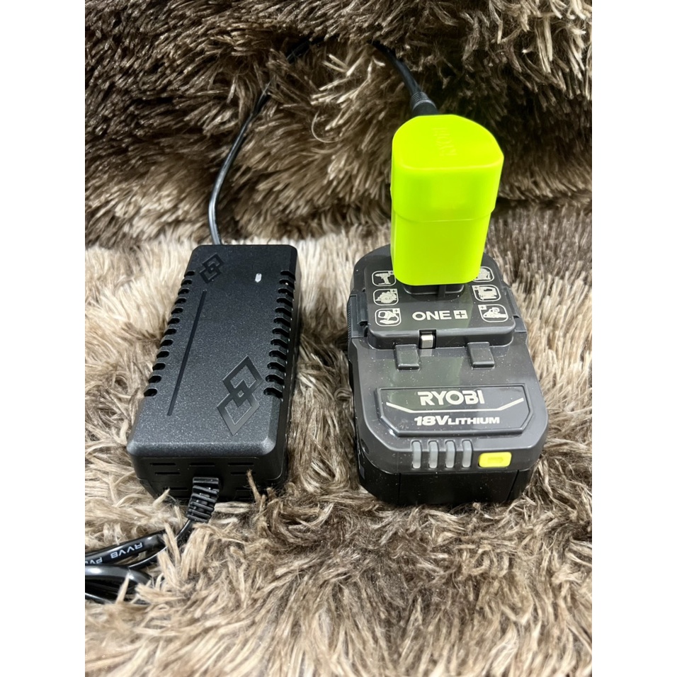 ( Nhựa đúc siêu cứng ) Dock Sạc Ryobi 18v Lion cho pin zin bằng adapter ...