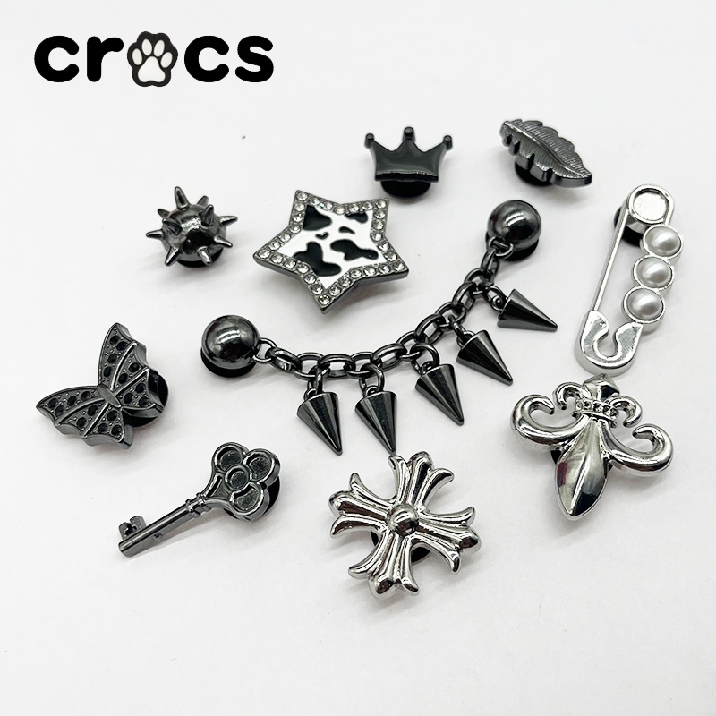 charm crocs Metal Punk jibbitz crocs sticker dép crocs charm dép crocs ...