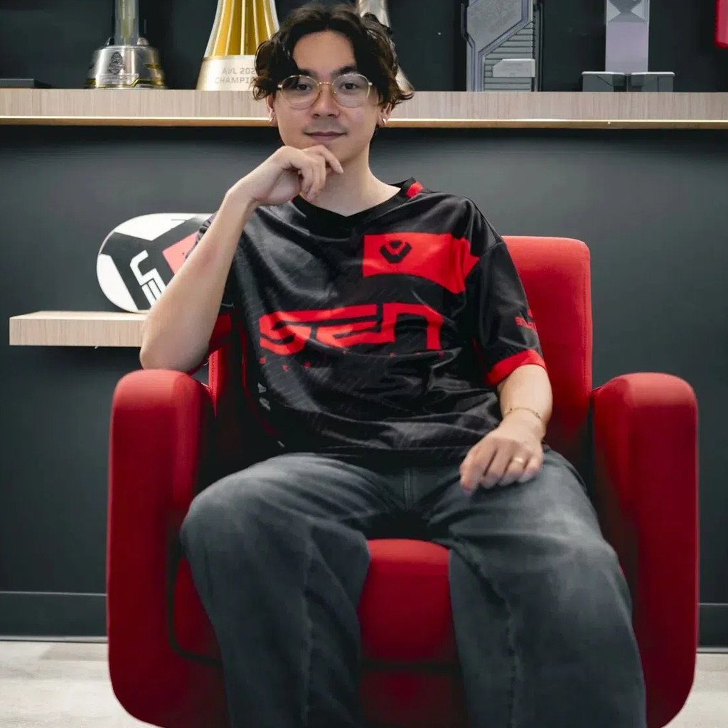 Sentinels PHIÊN BẢN Thể thao điện tử GIỚI HẠN BLACKOUT JERSEY. 2025 ...
