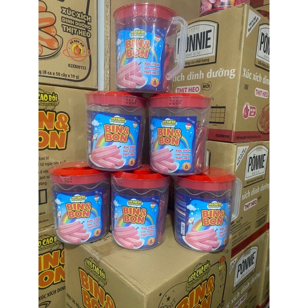 50 Cây Xúc Xích Heo Cao Bồi Bin & Bon Masan 19g (tặng ca đựng nước ...