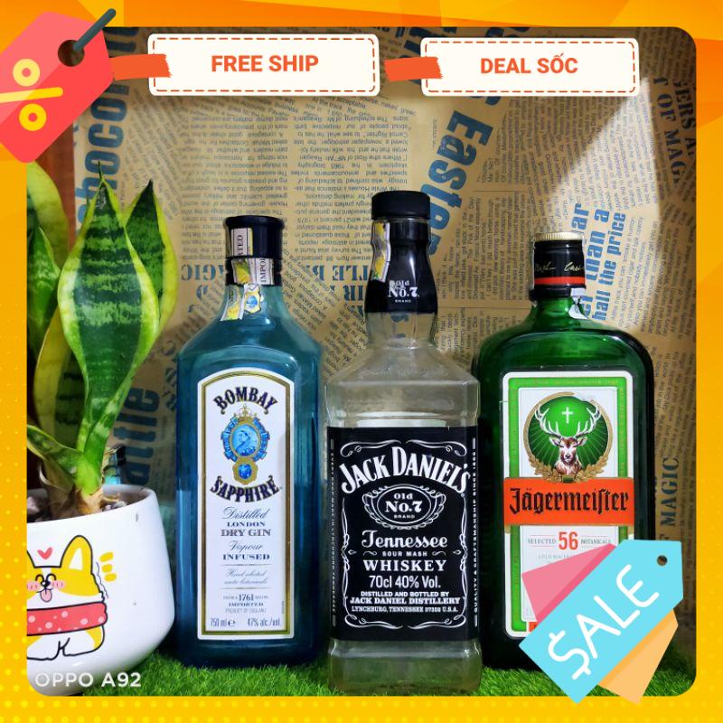 COMBO 3 vỏ chai rượu ngoại Decor các dòng Chivas, John, Ballantine ...