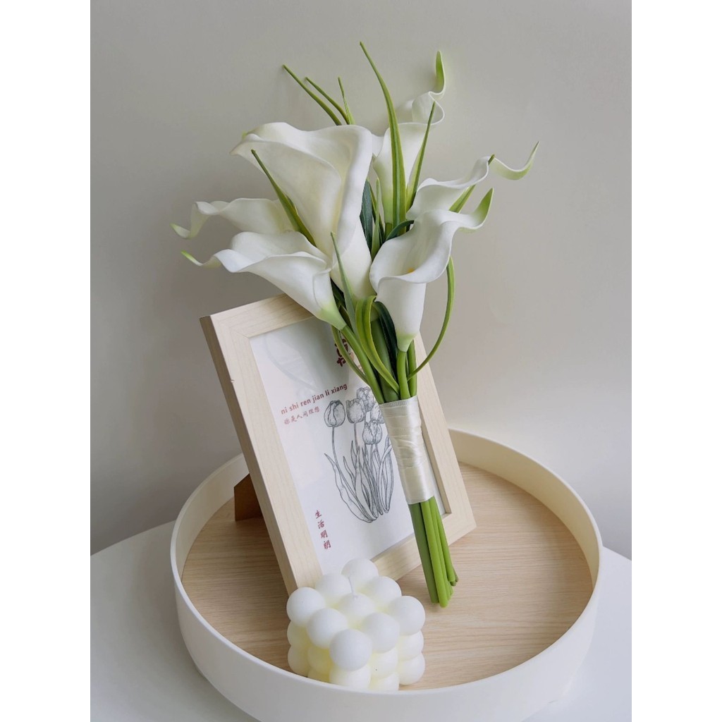 Bó hoa cưới cầm tay cô dâu từ hoa Rum trắng siêu thực R015 | Shopee ...