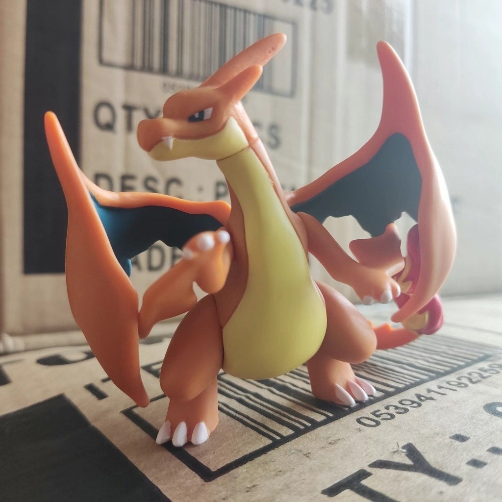 Pokemon charizard mega Y nhân vật hành động Model Tay chân có thể di ...