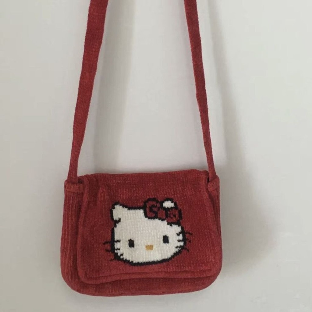 Túi Đeo Chéo Vai Kiểu Medieval Sanrio hello kitty Màu Đỏ Pixel Phong ...