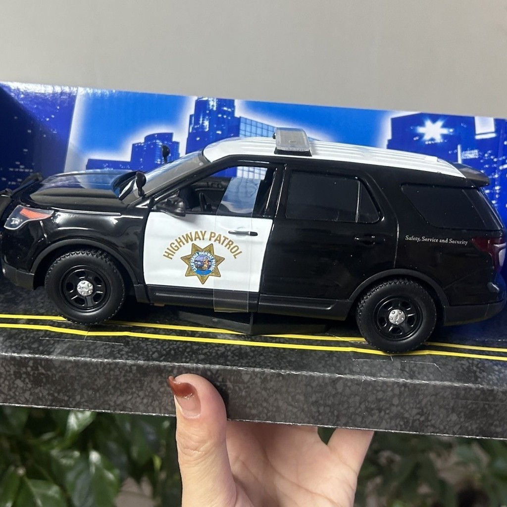 24 Red River Ford Victoria Explorer Hợp kim mẫu xe Mỹ | Shopee Việt Nam