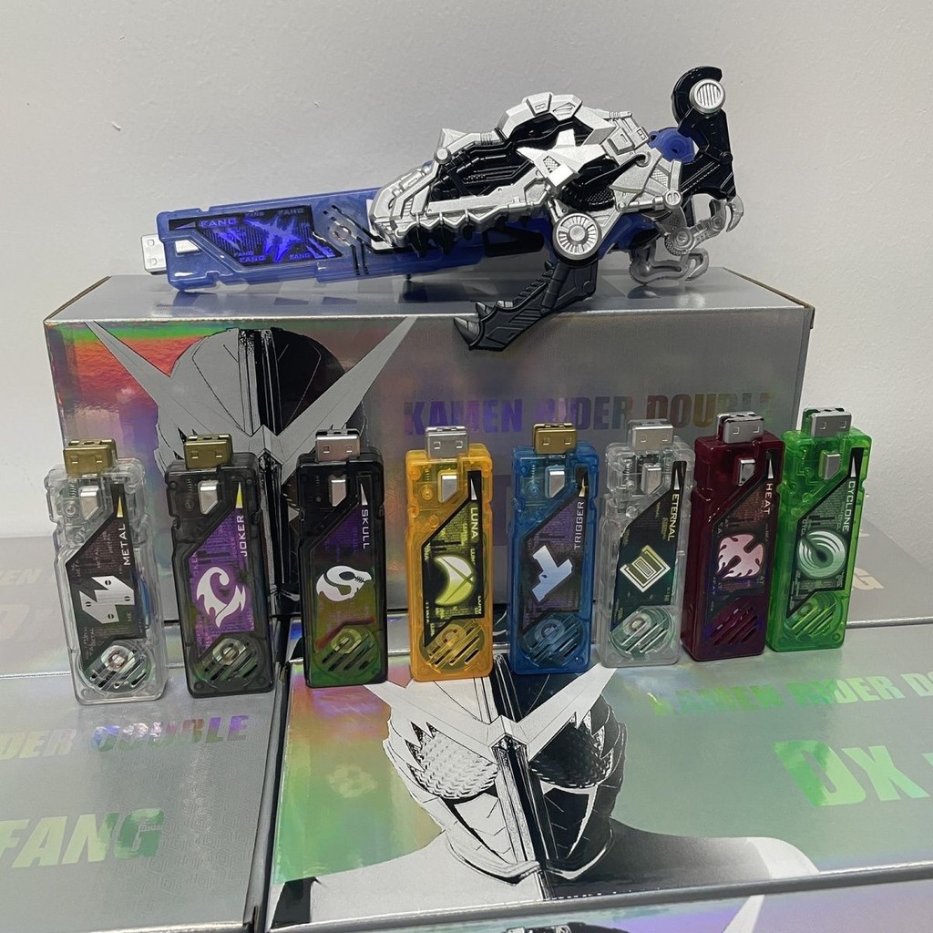 Đèn nhớ khủng long Kamen Rider W CSM CSM BGM | Shopee Việt Nam