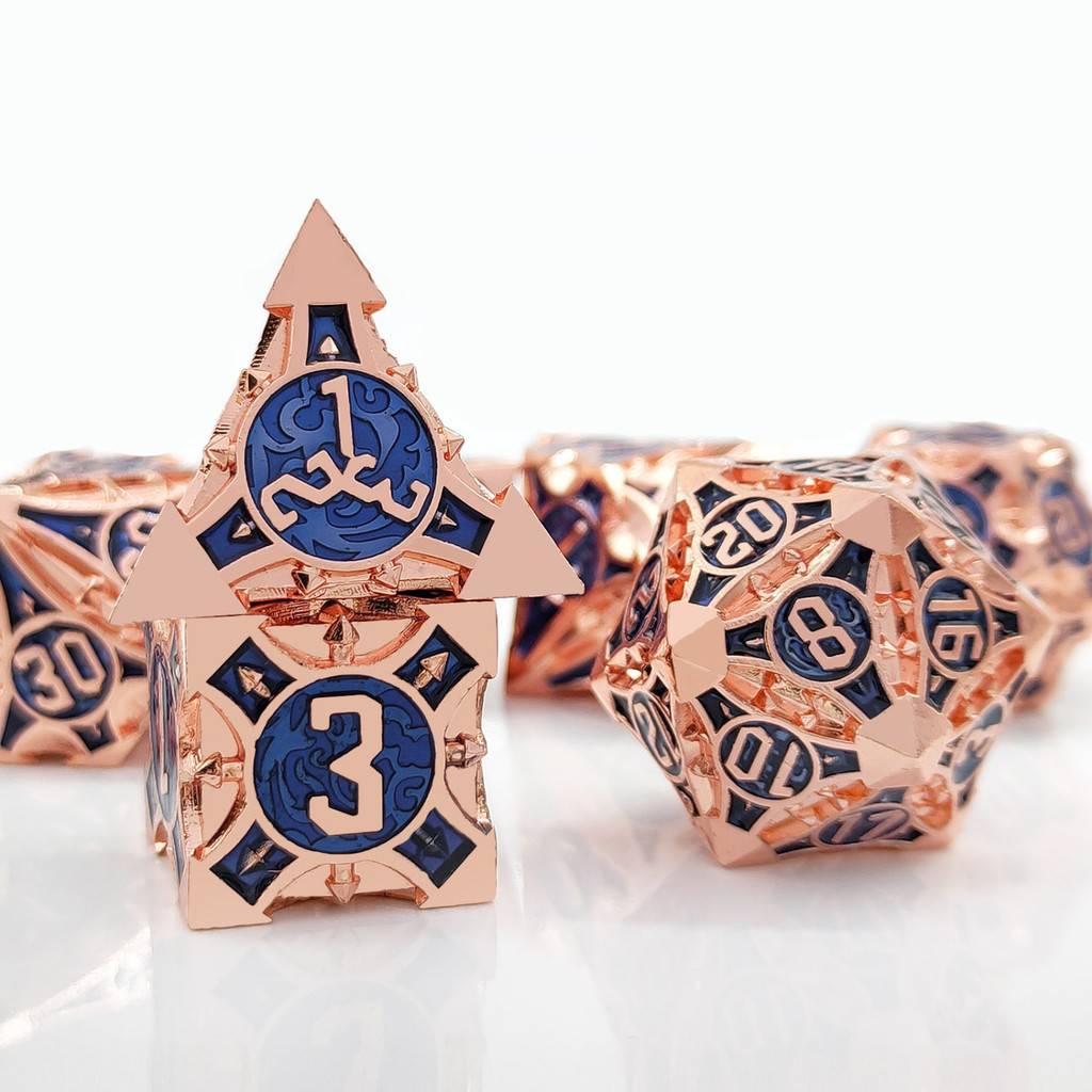 Set 7 xúc xắc đa diện phong cách Dùng Để Chơi Game RPG DND Metal running group dice coc Kthulu ...