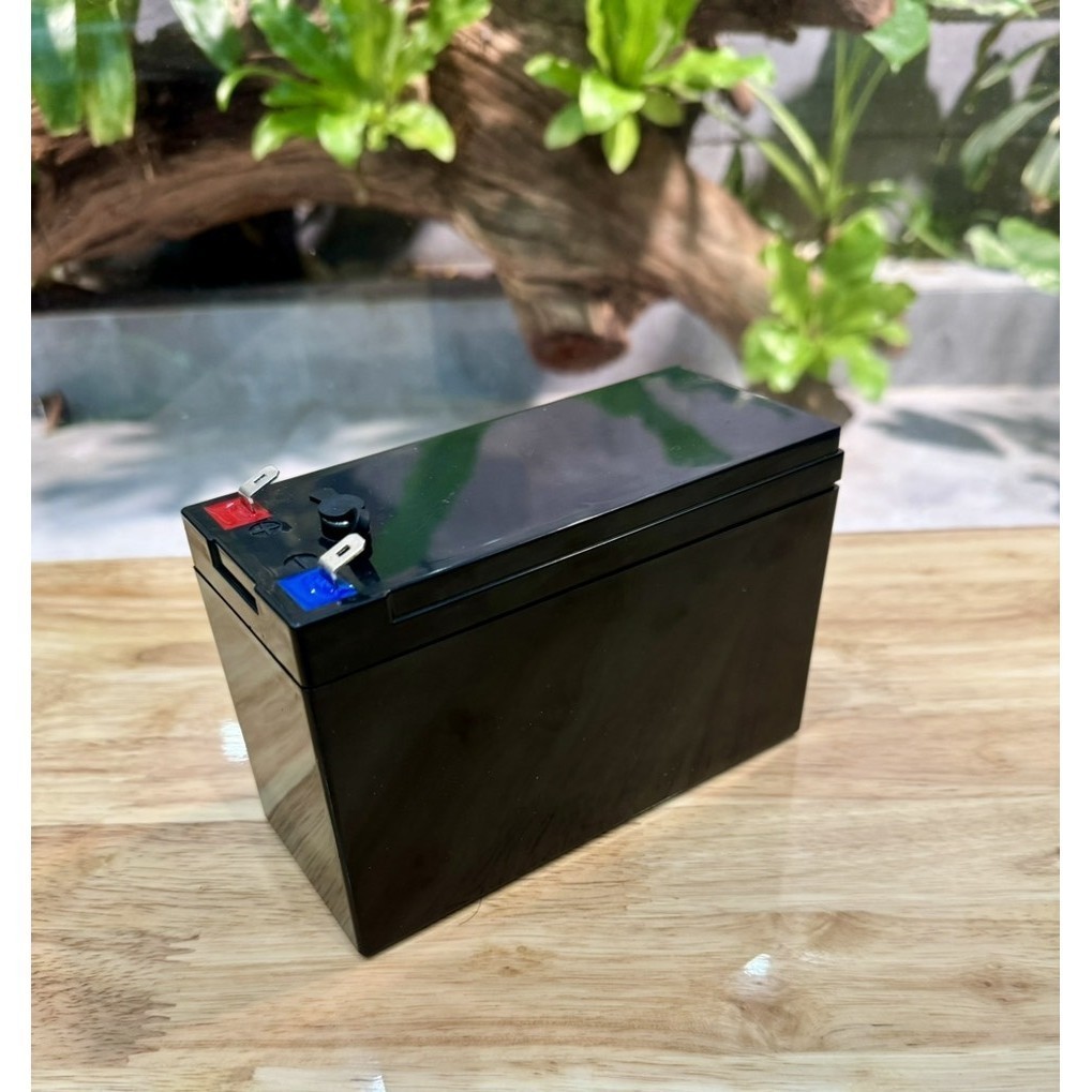 Bình ác quy lithium 12V (8-24AH) dùng cho các loại bình phun, quạt tích ...