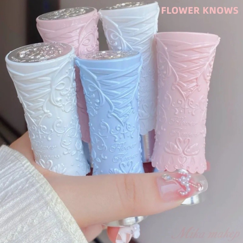 FLOWER KNOWS Son môi cứng phủ lên môi trong cốc chống dính. | Shopee ...