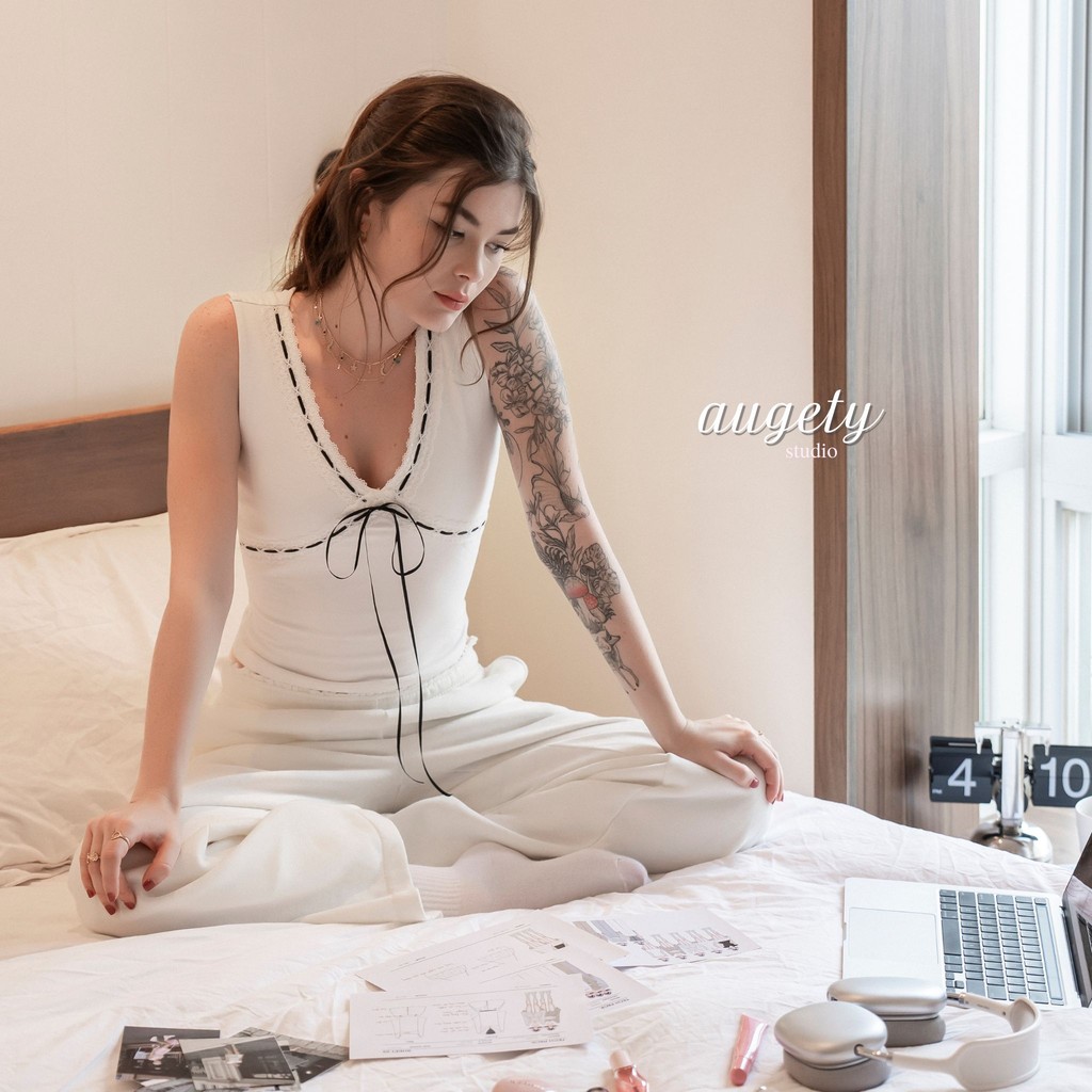 Áo Thun Ba lỗ Nữ Ôm Cổ Tim Viền Ren Thắt Nơ Augety Studio Isla Top | Shopee Việt Nam