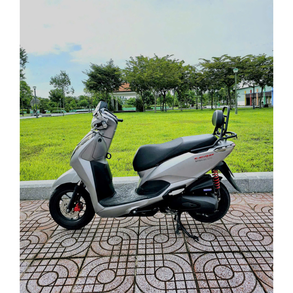 Baga Sau Kèm Tựa Lưng Xe Máy Honda Cho Dòng Xe Honda Lead / Honda ...