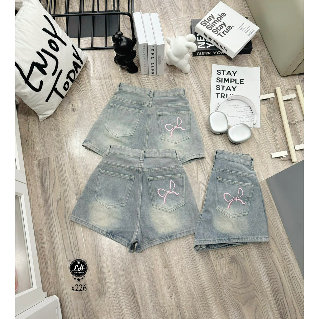Quần short jean nữ họa tiết thêu nơ túi Lê Huy Fashion MS x226 | Shopee ...