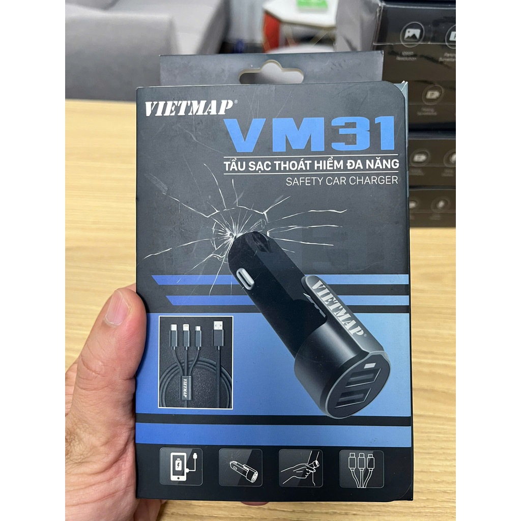 Bộ Sạc Tẩu Cao Cấp Vietmap Vm31 Kiêm Cắt Dây Đai Và Búa Phá Kính An Toàn khi gặp sự cố | Shopee ...