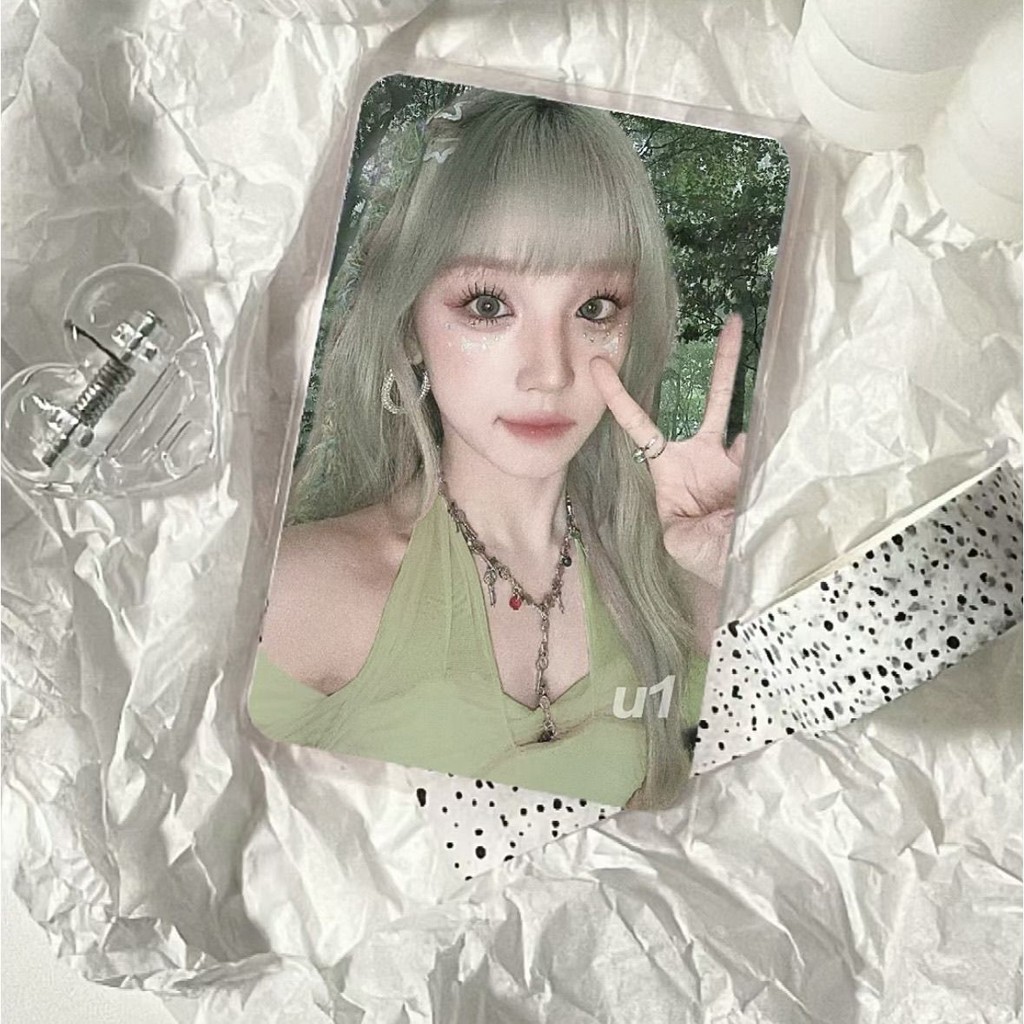 Song Yuqi Photocard 10cm Thẻ Quần Áo Xanh Hàng Hóa Photocard Chất Liệu Đóng Gói Thiệp Chúc Mừng ...