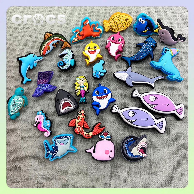 charm crocs Shark whale dolphin jibbitz crocs Charm DIY sticker dép ...