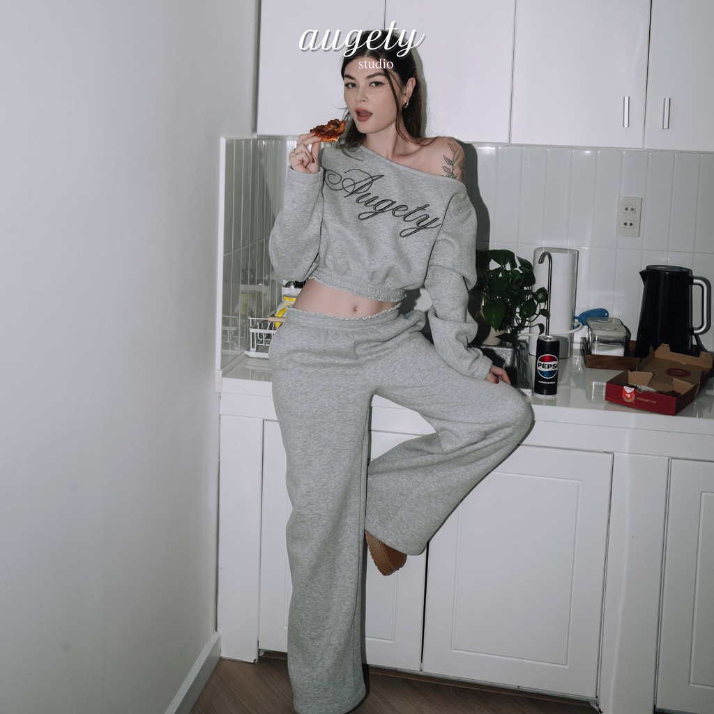 Set Áo Sweater Nỉ Croptop Thêu Chữ Và Quần Nỉ Dài Ống Rộng Augety ...
