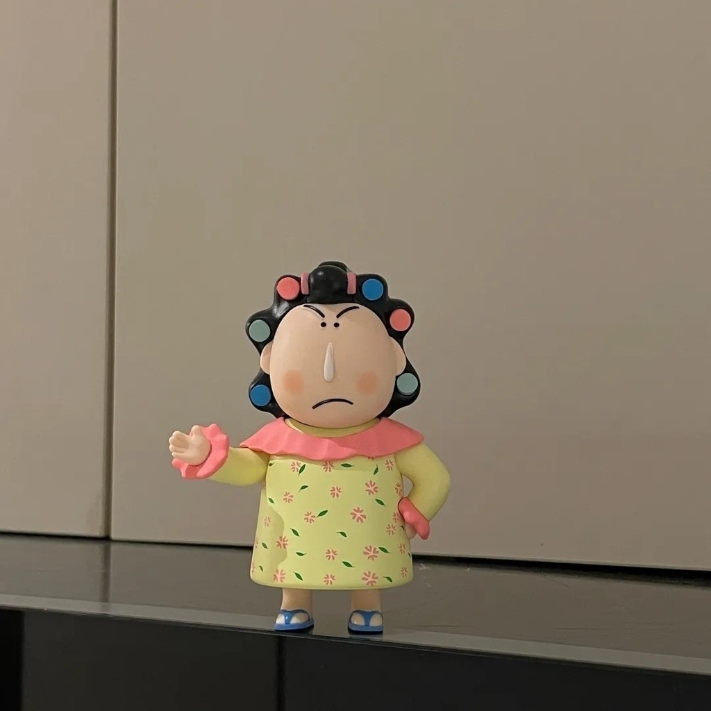 Crayon Shin-Chan Gói Thuê Granny Dumb Sáng Tạo Hoạt Hình Búp Bê Dễ ...