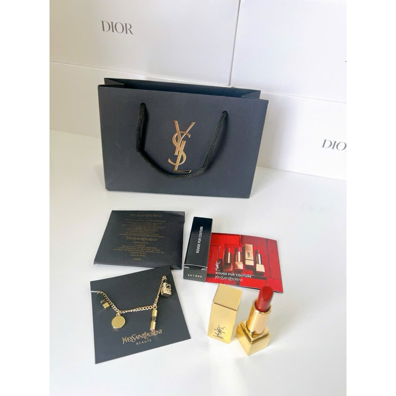 SET GIFT YSL gồm 1 vòng ysl + 1 Son Ysl màu 1966 + 1 Túi giấy hãng ...