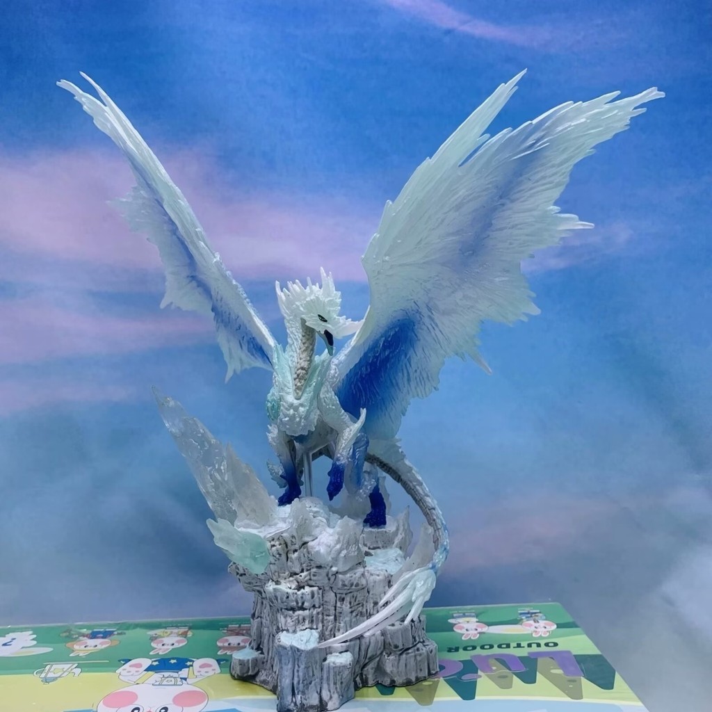 Monster Hunter World Icefield Collector's Edition Ice Curse Dragon Box ...