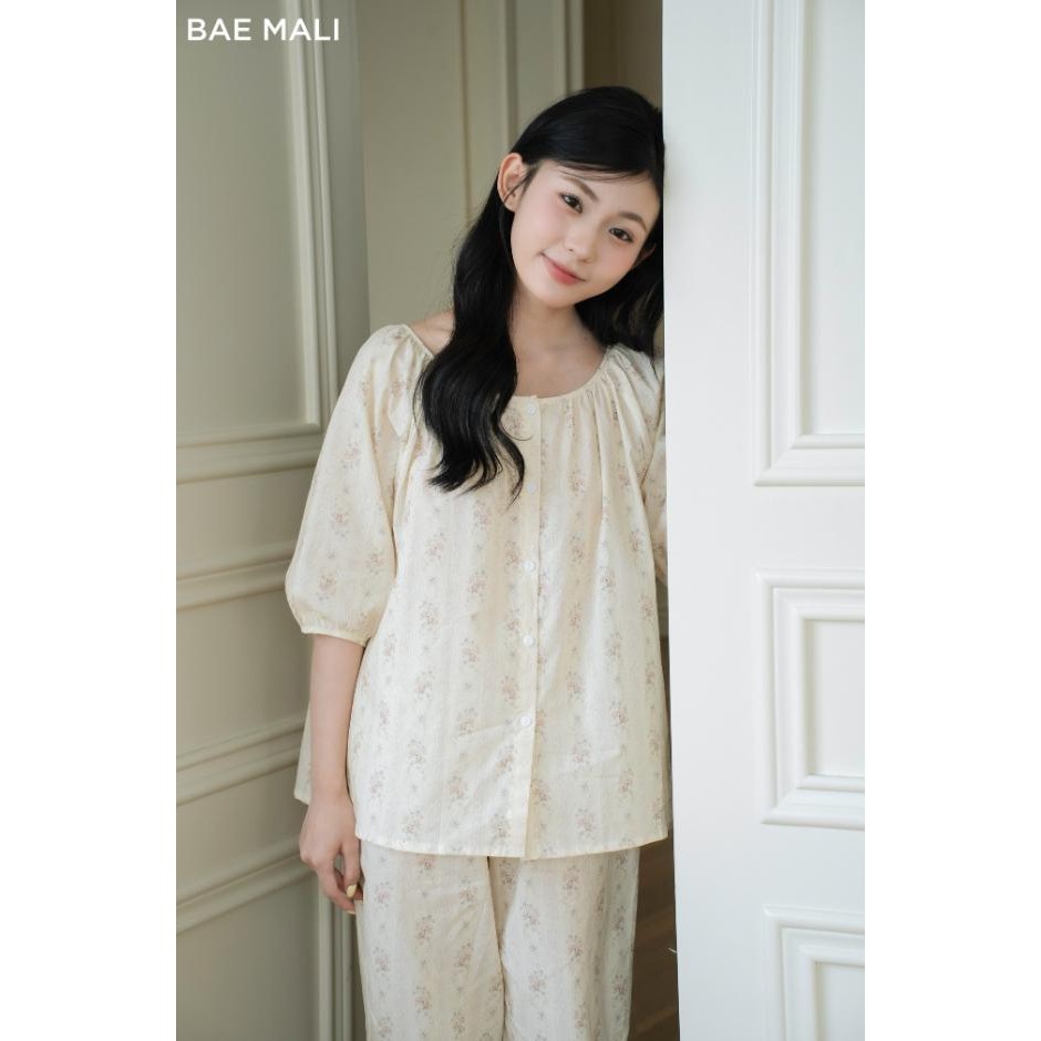 BAE MALI - SP1026 Bộ mặc nhà hoa nhí tay lỡ quần dài | Shopee Việt Nam