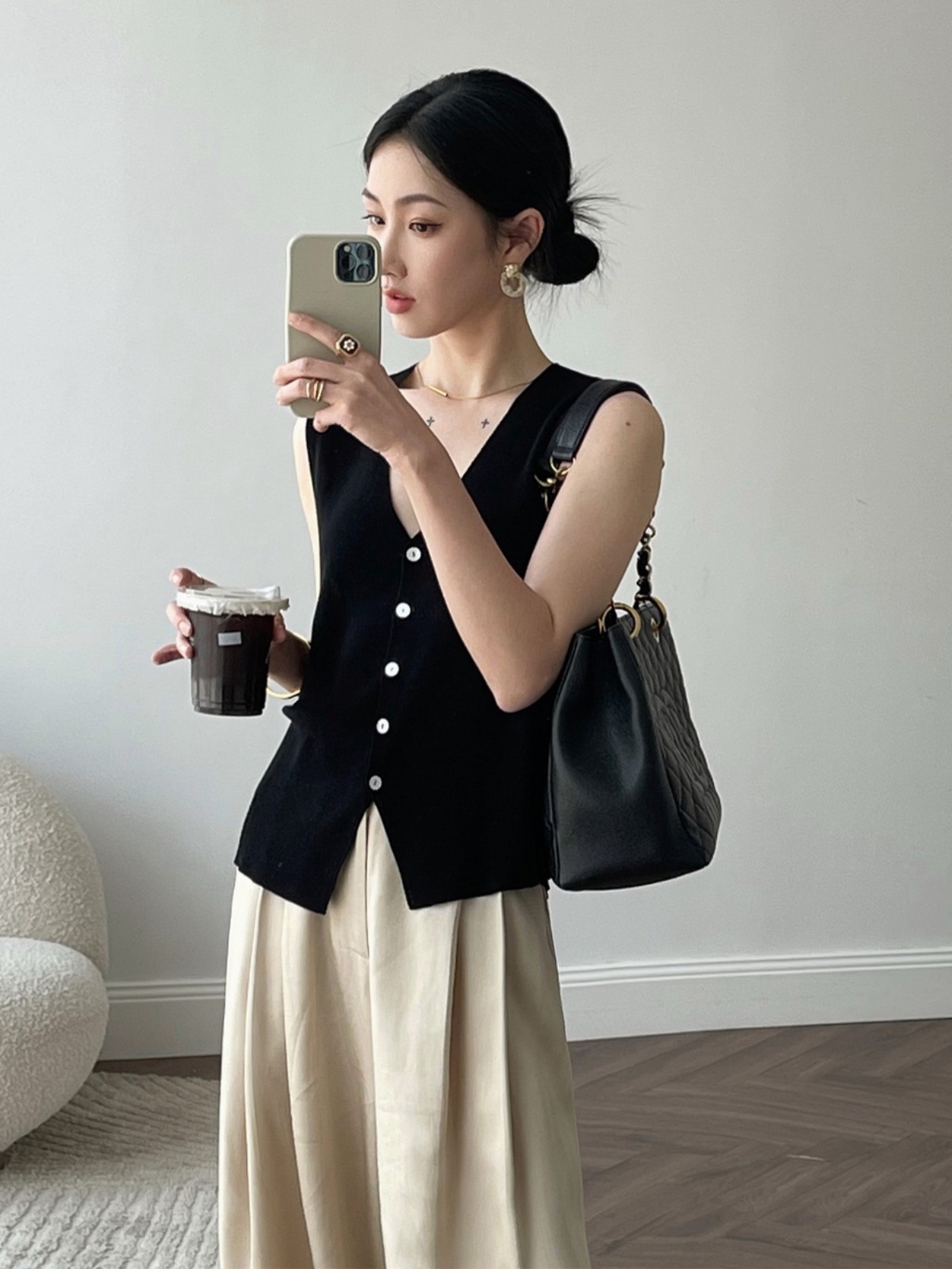 [mã Fadep1110 Giảm đến 30k đơn Từ 99k] Áo Dệt Kim Sát Nách Màu Đen Thời