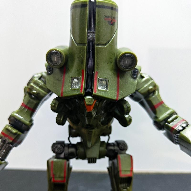 Pacific Rim Cherno Alpha Action Hình Deluxe Light Edition 🇾 Robot Hình ...