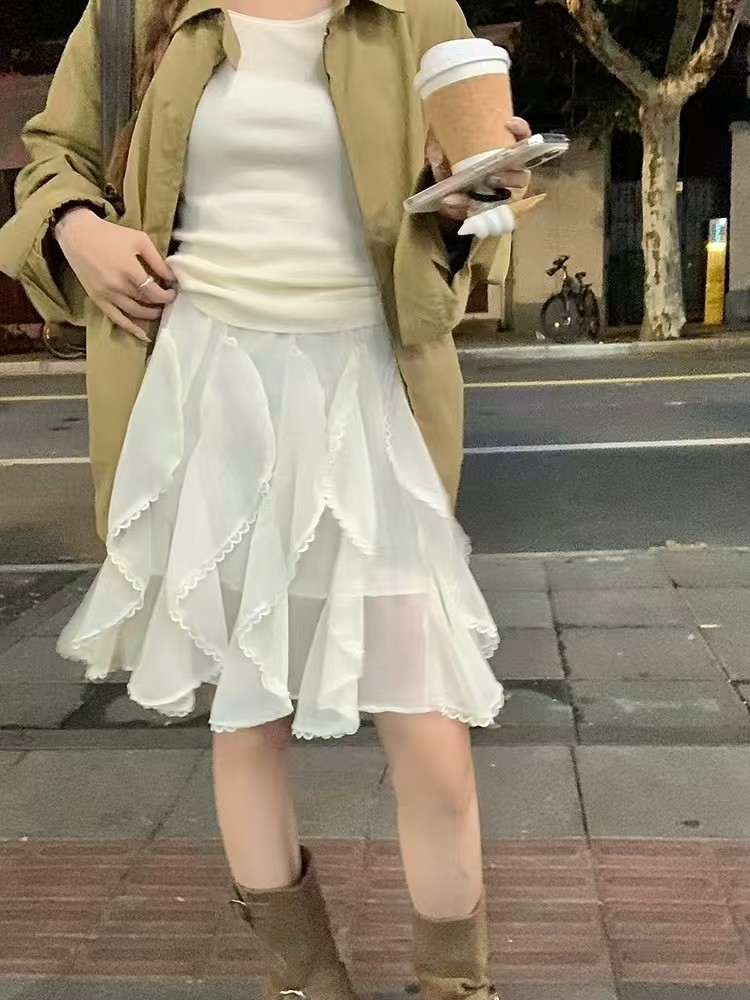 82179 Váy chữ A xù ren không đều | Shopee Việt Nam