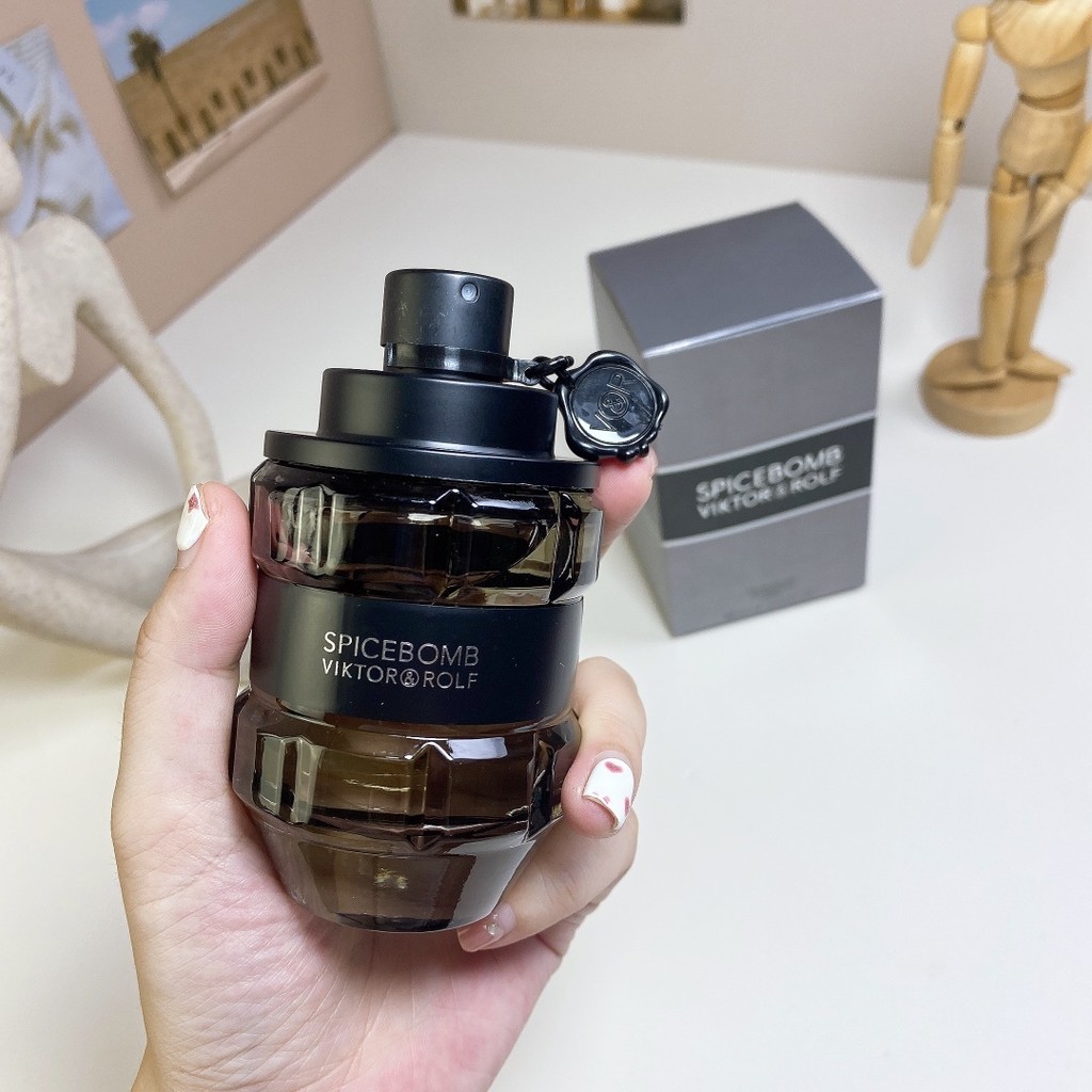 Bắn thật Chất lượng truy cập / 70 Viktor & rolf Spicebomb 100ml Viktor ...
