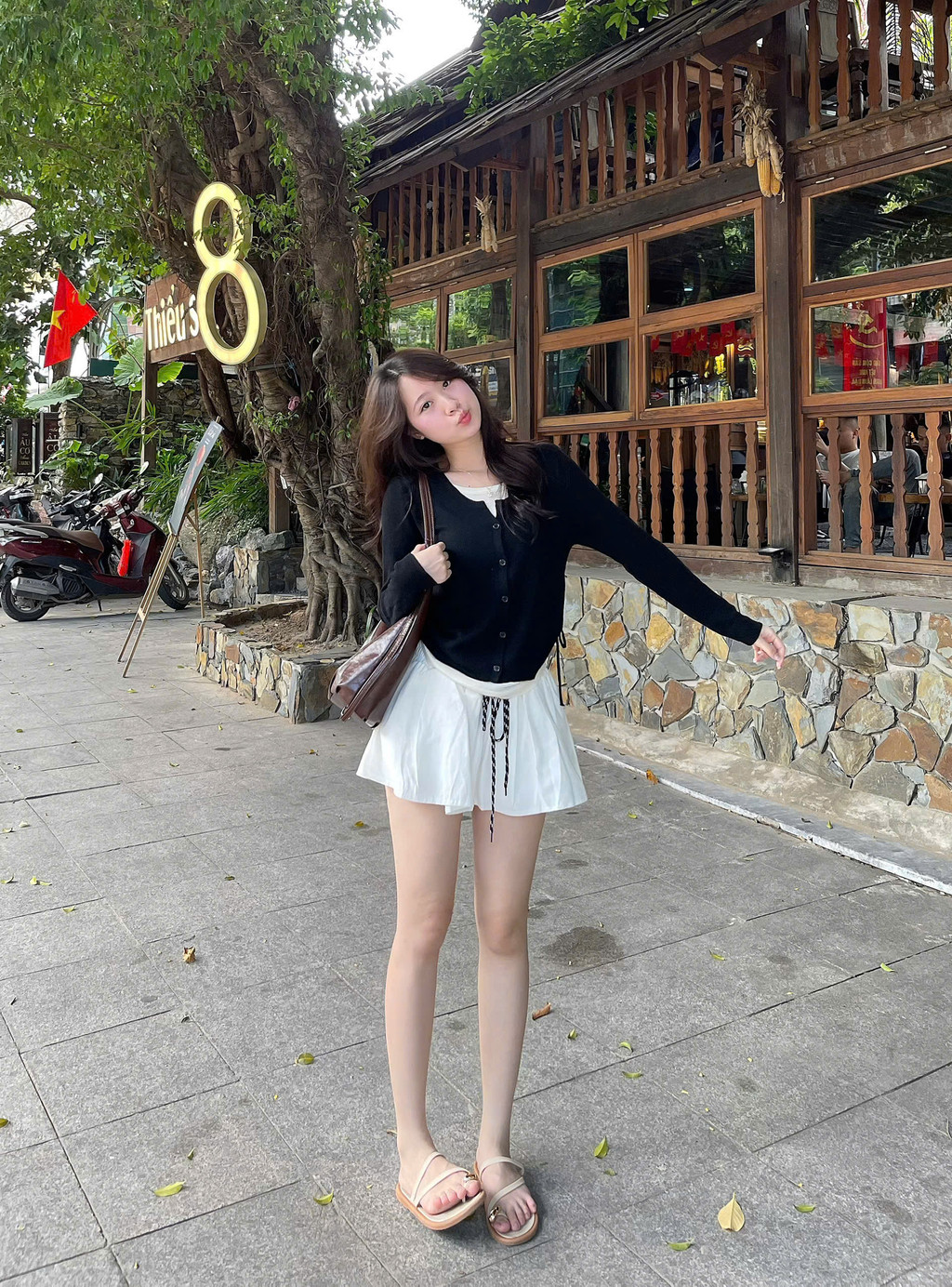 Chân Váy Kaki Xòe Cạp Chun Trơn Dây Rút SUSSTORE CV320 | Shopee Việt Nam