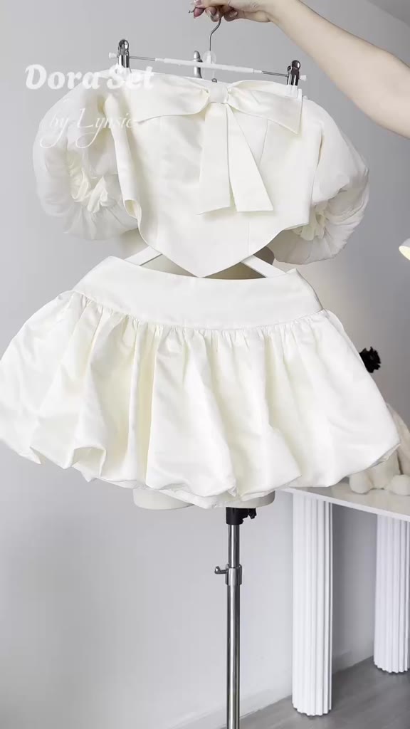 [Dora Set] Set tay bồng chân váy bí chất vải tafta phối tơ chiết eo tôn ...