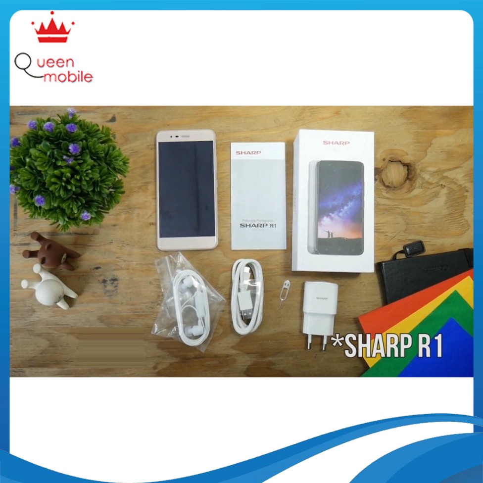 điện thoại SHARP R1S màu vàng [Queen Mobile] | Shopee Việt Nam