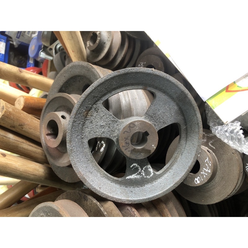 Buly 160(đai A hoặc B Buli 16 cm chạy dây B trục các cỡ :16,18;20,12;24 ...